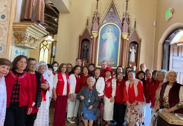 Divine Mercy Prayer Group - Holy Family - Glendale, CA