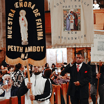 Catholics of Hispanic descent worship at annual liturgy - Catholic ...