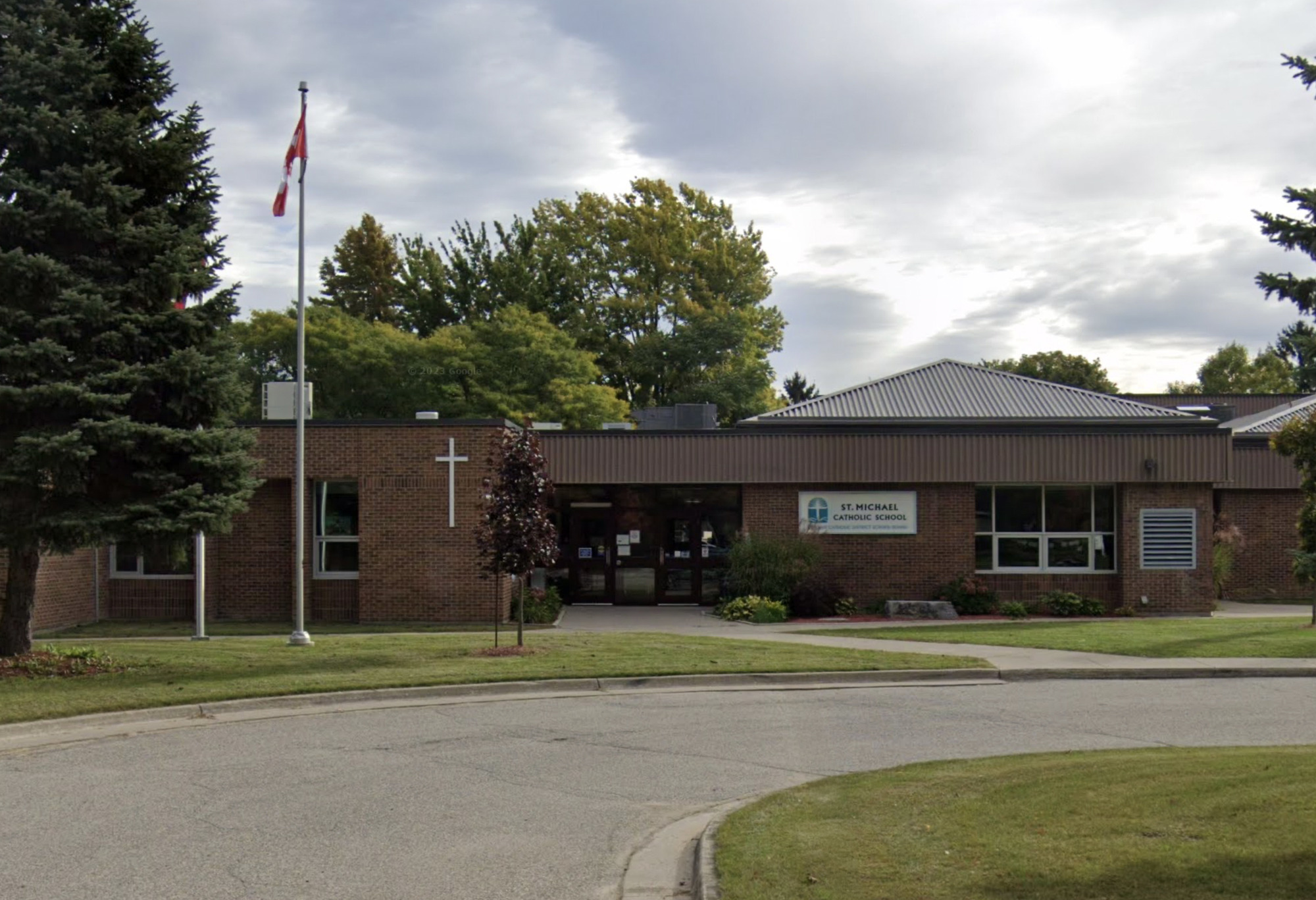 SCHOOLS - Sarnia Bluewater Roman Catholic Family of Parishes - Sarnia