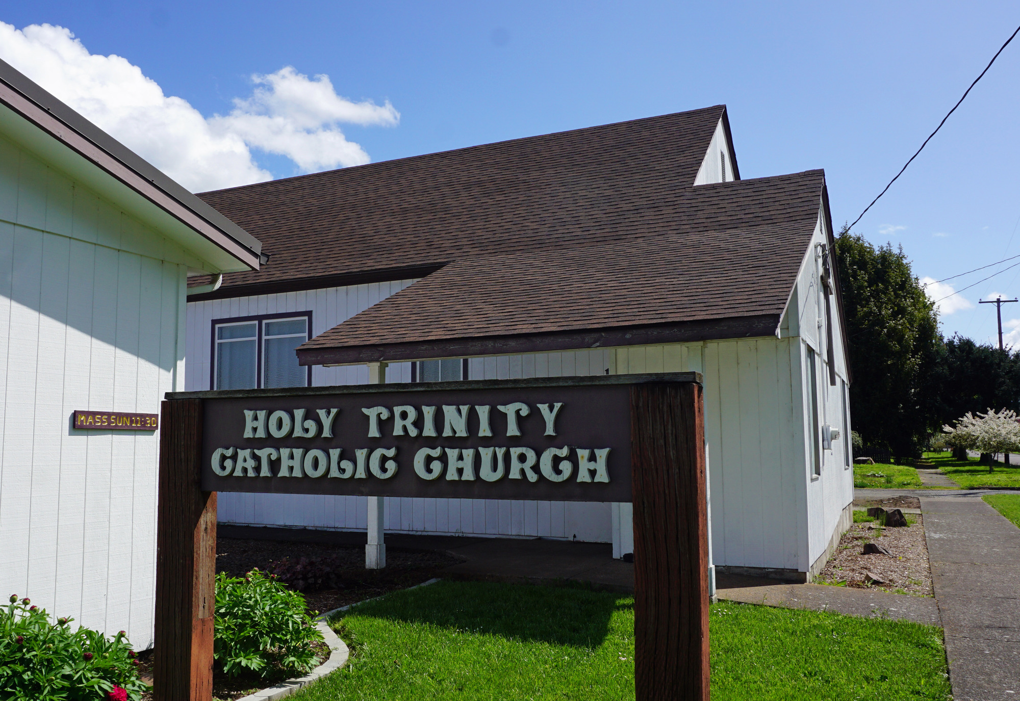Holy Trinity - St. Helen Catholic Parish - Sweet Home, OR