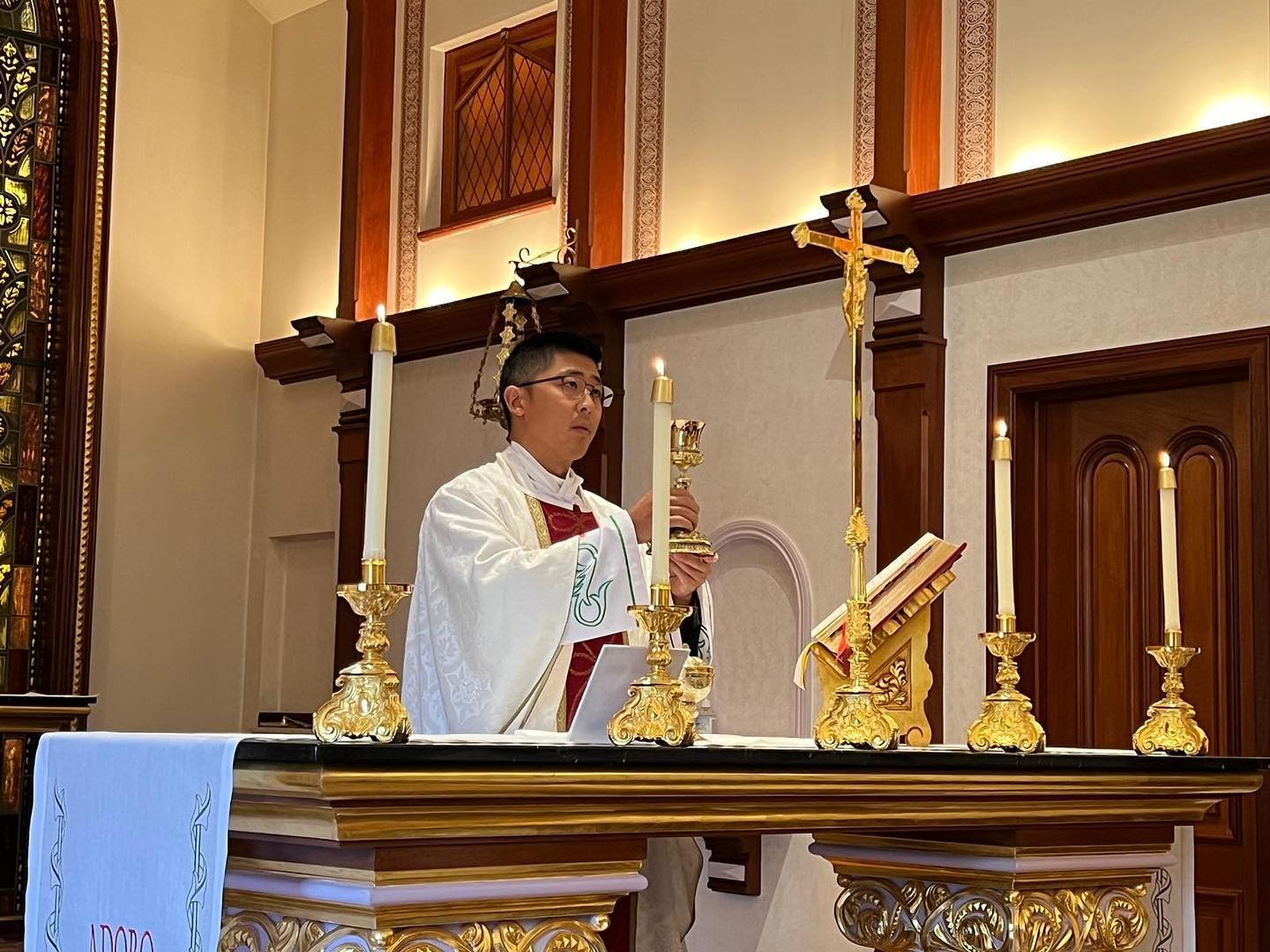 Christ the King Roman Catholic Church - Hollywood California - Los ...