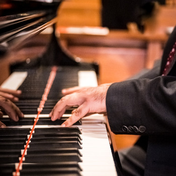 Home | New Outlook - That All May Sing...