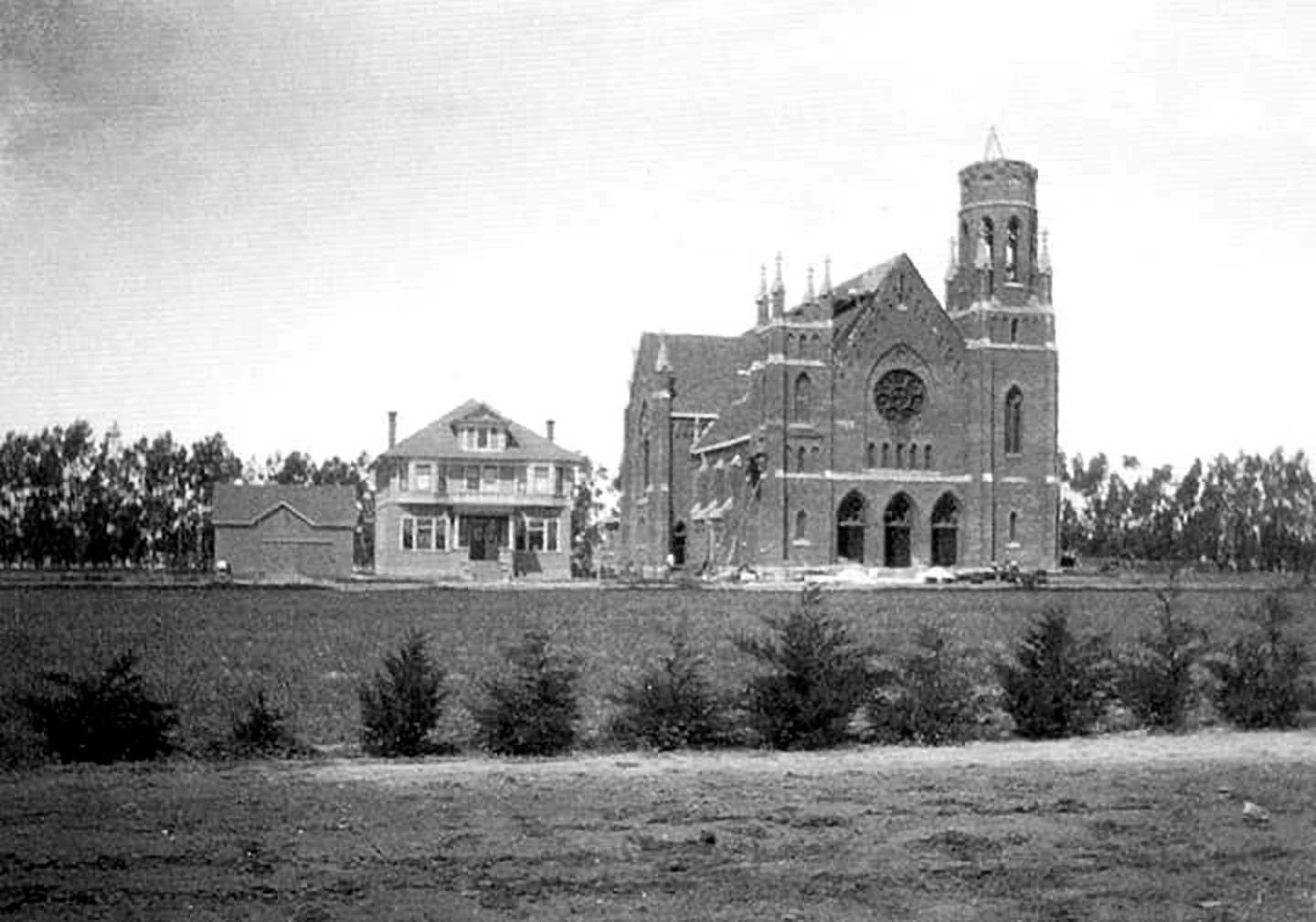 Santa Clara Parish - - Oxnard, CA