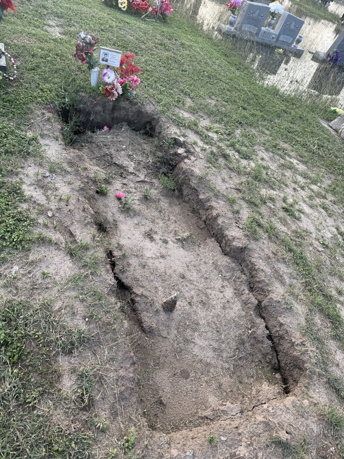 Santo Nombre Cemetery - Saint Mary's Catholic Church - SANTA ROSA, TX